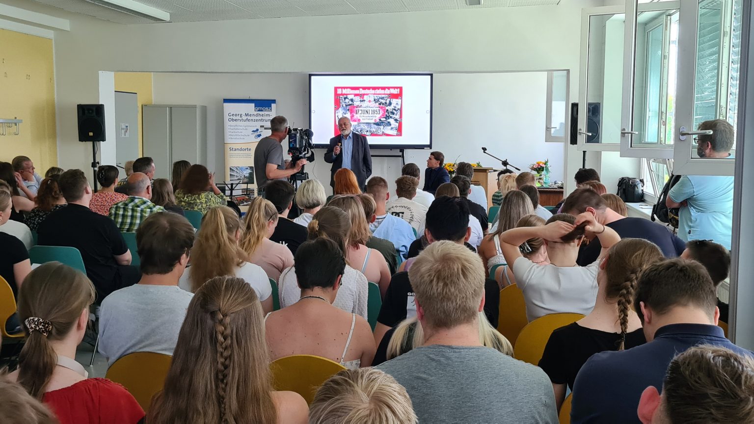 "Wir wollen freie Menschen sein!" - Georg-Mendheim-Oberstufenzentrum